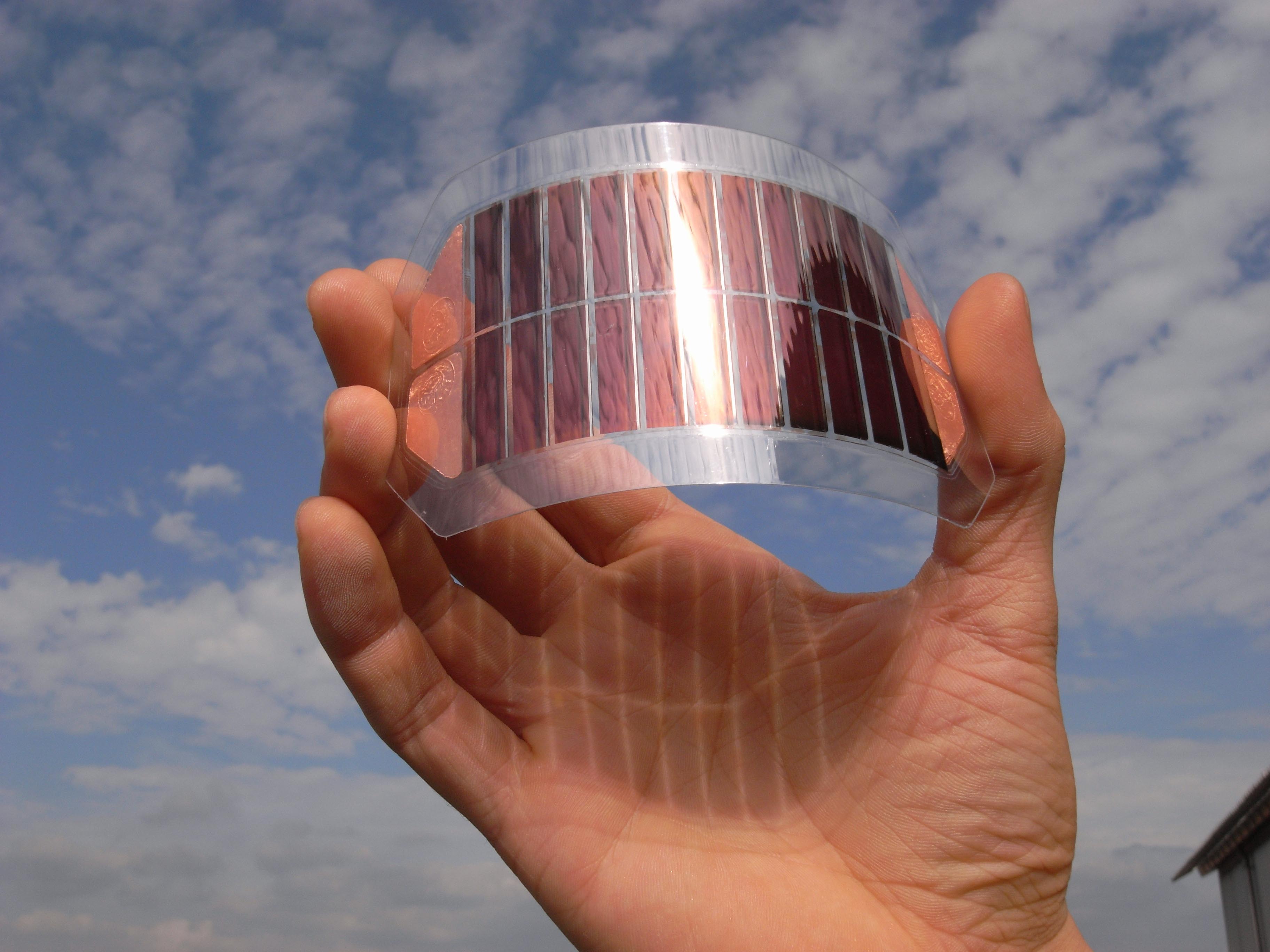 Tech Developed for Nano Complex Film to Make 4X Efficient Organic Solar ...