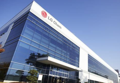 LG Chem Takes 1st Place for First Time in World - Businesskorea