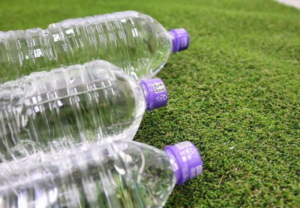 CU, HEYROO 미네랄워터3종 QR코드로 전면 교체 - Businesskorea