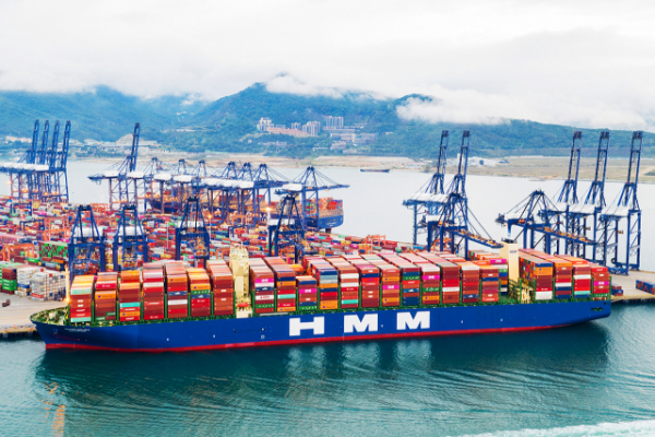 Germany-based Hapag-Lloyd Considering Acquisition of HMM - Businesskorea